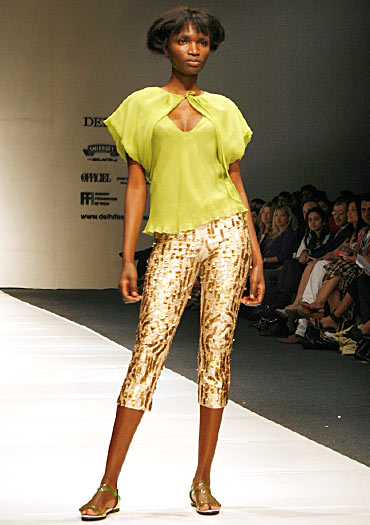 rediff.com: Capri couture